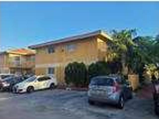 2 Bedroom 2 Bath In Miami Florida 33183
