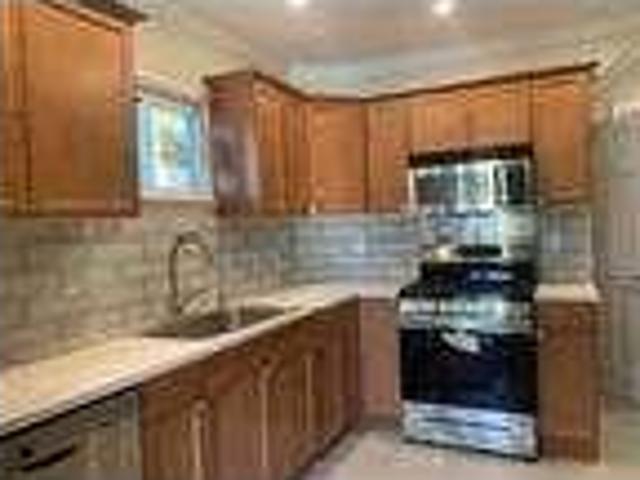 2 Bedroom 2 Bath In New Rochelle New York 10801