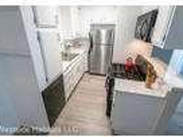 2 Bedroom 2 Bath In Northridge CA 91325