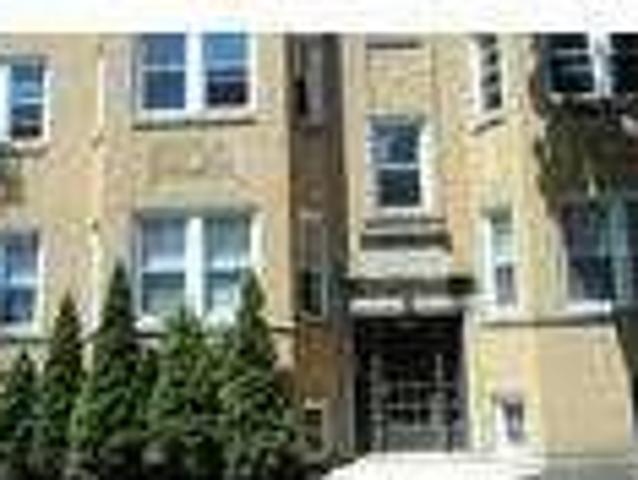 2 Bedroom 2 Bath In Chicago IL 60645