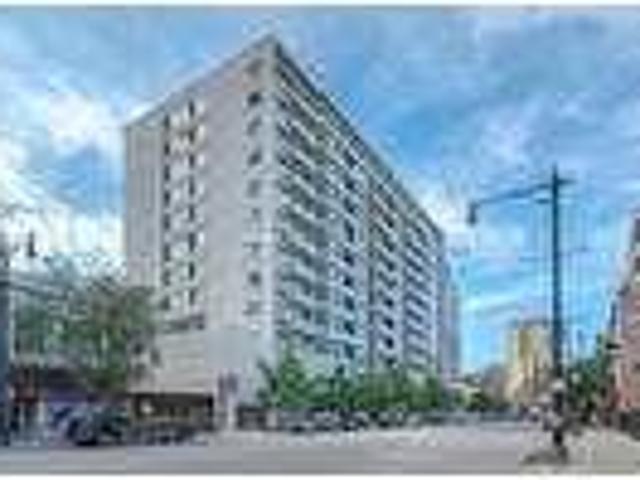2 Bedroom 2 Bath In Chicago Illinois 60616