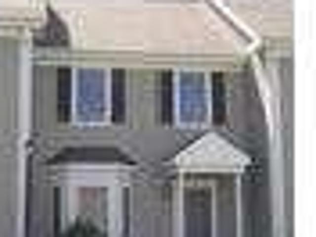 2 Bedroom 2 Bath In Concord Massachusetts 01742