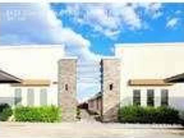 2 Bedroom 2 Bath In Edinburg TX 78541