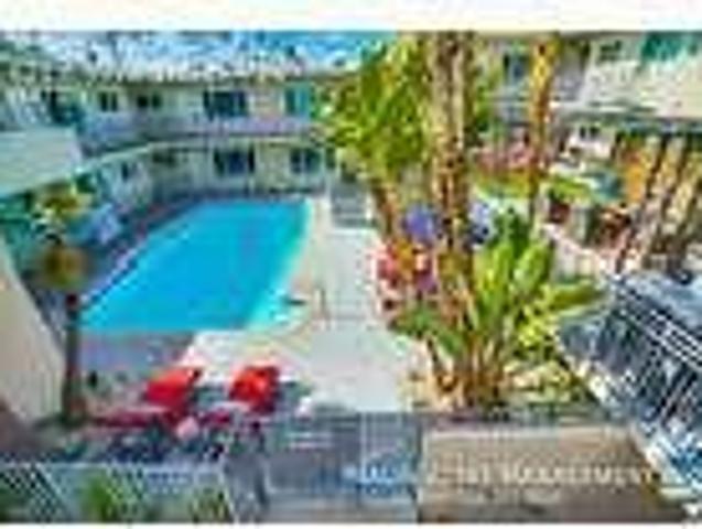 2 Bedroom 2 Bath In Inglewood CA 90301