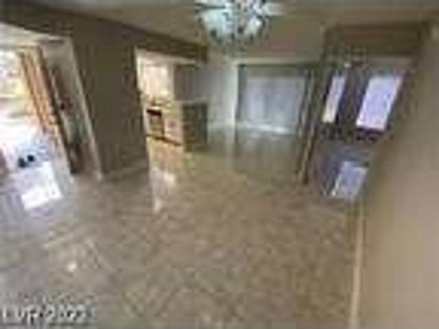 2 Bedroom 2 Bath In Las Vegas Nevada 89113