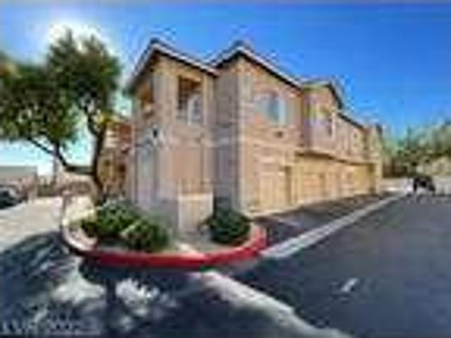 2 Bedroom 2 Bath In Las Vegas Nevada 89134