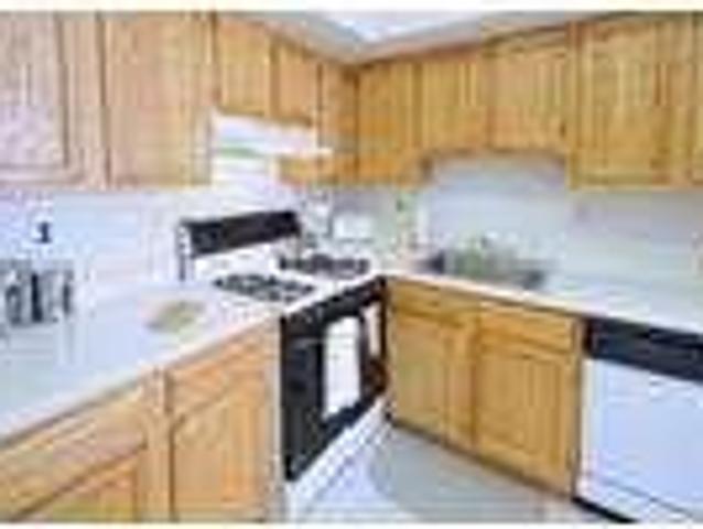 2 Bedroom 2 Bath In Lindenwold NJ 08021