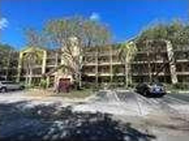 2 Bedroom 2 Bath In Pembroke Pines FL 33027