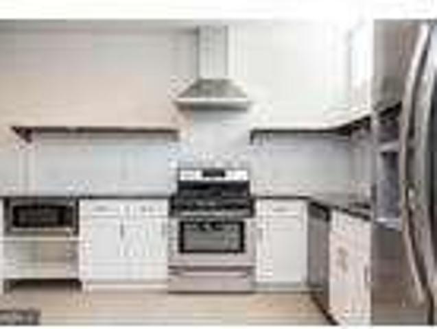 2 Bedroom 2 Bath In Philadelphia Pennsylvania 19125