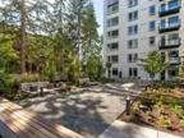 2 Bedroom 2 Bath In Redmond WA 98052