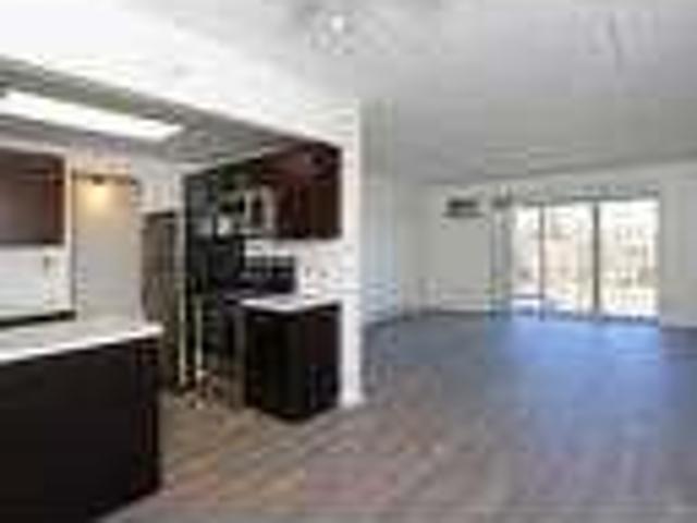 2 Bedroom 2 Bath In Roselle IL 60172