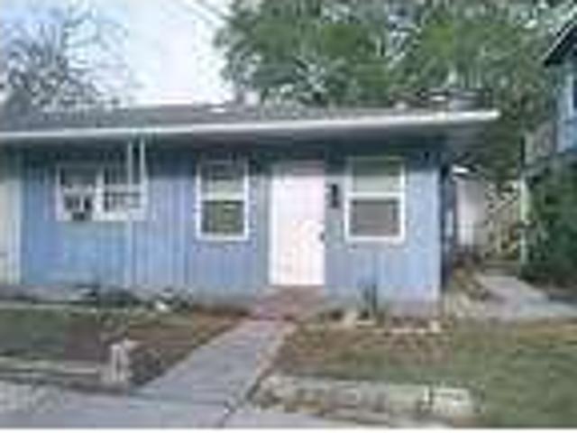 2 Bedroom 2 Bath In Saint Petersburg FL 33705