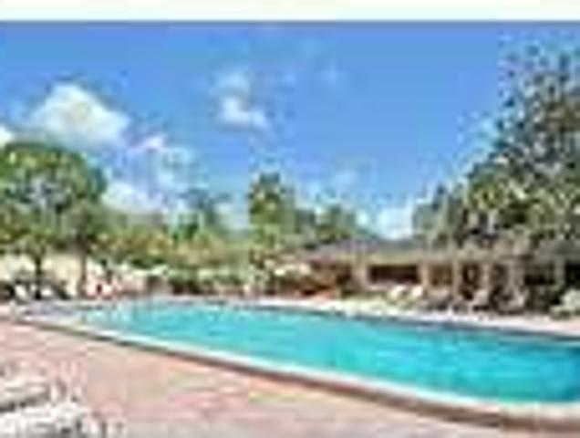 2 Bedroom 2 Bath In Saint Petersburg FL 33710