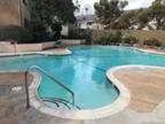 2 Bedroom 2 Bath In San Diego CA 92107