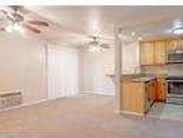 2 Bedroom 2 Bath In San Diego CA 92105