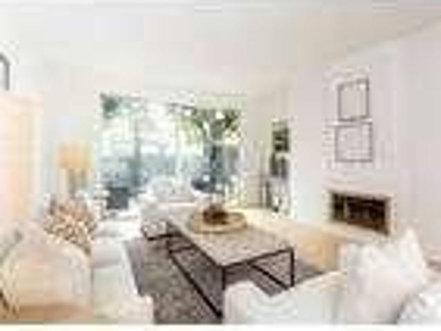 2 Bedroom 2 Bath In Santa Monica CA 90404