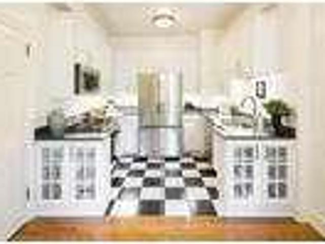 2 Bedroom 2 Bath In Washington DC 20008