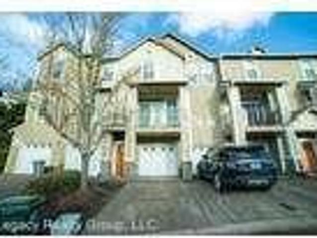 2 Bedroom 2 Bath In West Linn OR 97068