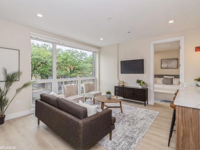2 Bedroom / 2 Bath Luxury Apts! Discover Elevated Living at ILUX – Irving Park’s Newest Premier Rental Community