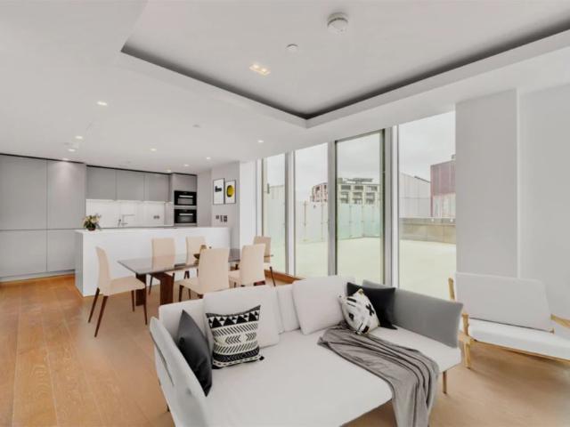 2 Bedroom 2 Bathroom