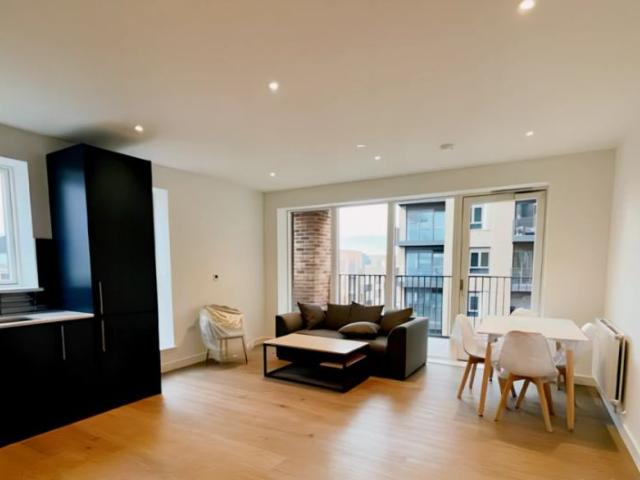 2 Bedroom 2 Bathroom