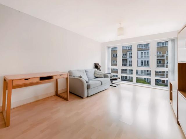 2 Bedroom 2 Bathroom