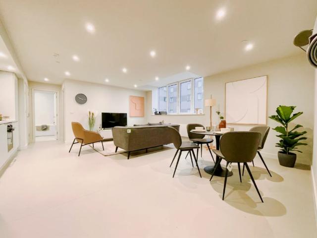 2 Bedroom 2 Bathroom