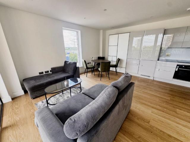 2 Bedroom 2 Bathroom