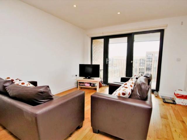 2 Bedroom 2 Bathroom