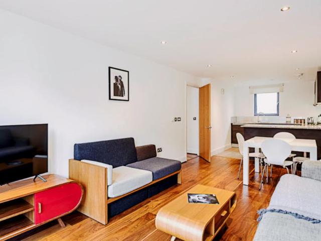 2 Bedroom 2 Bathroom