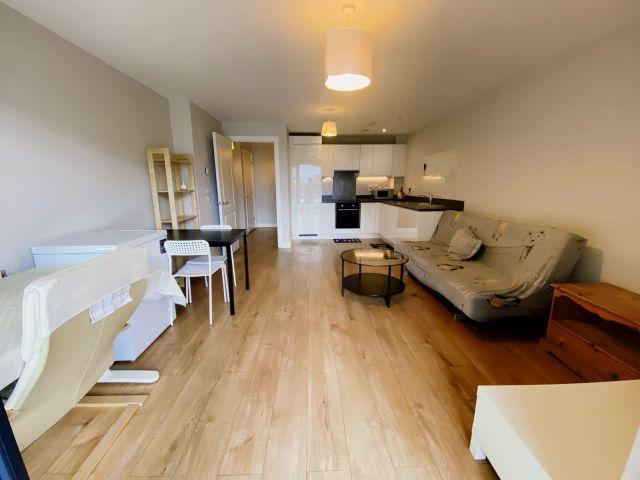 2 Bedroom 2 Bathroom 39B