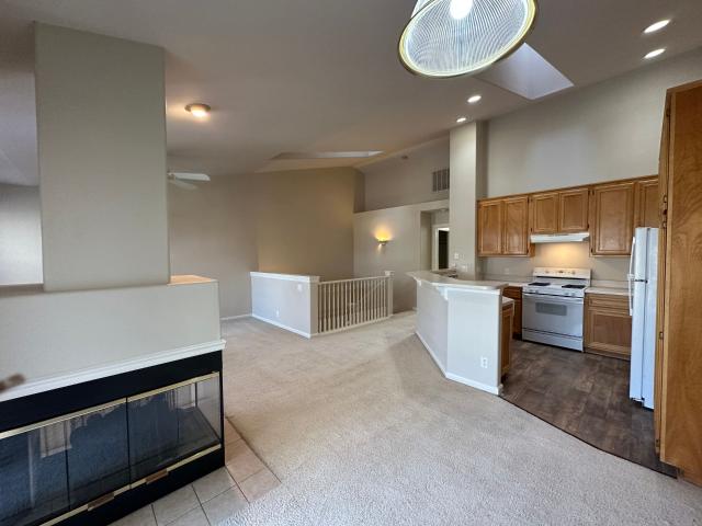 Limited Time $750 Lease Signing Bonus!~2 Bedroom, 2 Bathroom Townhouse with Attached Garage and Washer/Dryer Hookups!