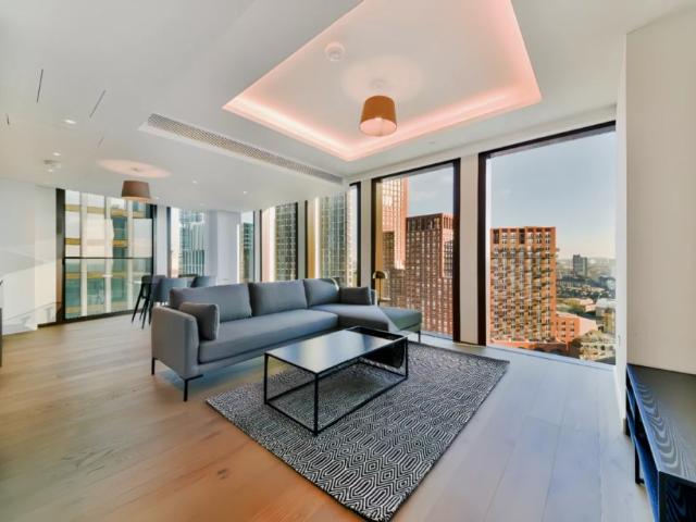 2 Bedroom 2 Bathroom B2104