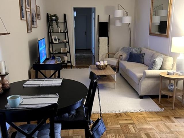 2 bedroom, 2 bathroom, even 2 living room apartment!