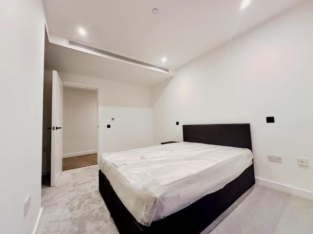 2 Bedroom 2 Bathroom Flat1001