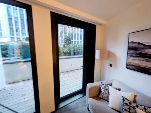 2 Bedroom 2 Bathroom Flat203