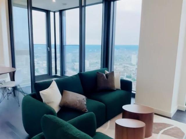 2 Bedroom 2 Bathroom Flat35.05