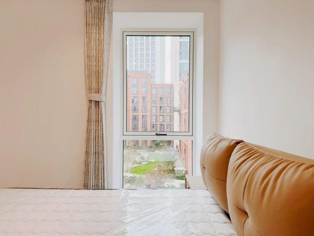 2 Bedroom 2 Bathroom Flat47