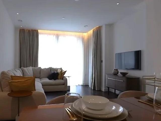 2 Bedroom 2 Bathroom Flat59
