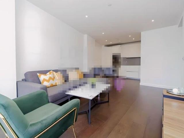 2 Bedroom 2 Bathroom Flat 53