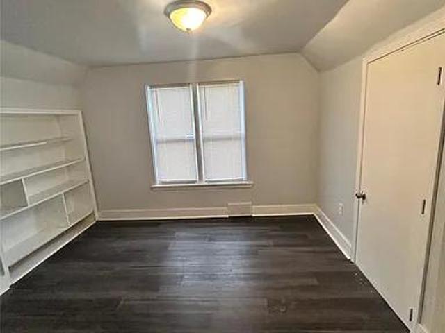 2 Bedroom, 2 Bathroom Home Detroit, MI