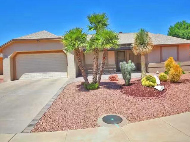 2 Bedroom + 2 Bathroom in Sun City West 55+ Community 14906.