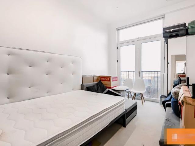 2 Bedroom 2 Bathroom room1
