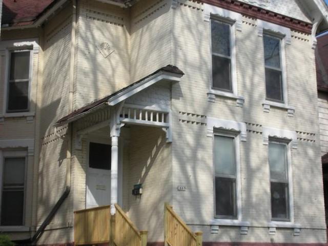 2 Bedroom 2 Bedroom Apartment for Rent at 1669 N Humboldt Ave, Milwaukee, WI 53202 Lower East Side