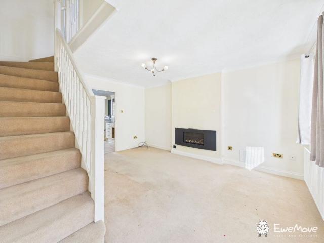 2 Bedroom