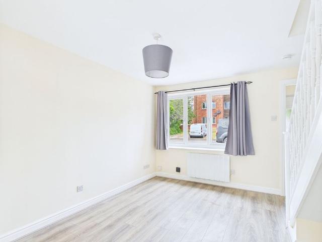 2 Bedroom