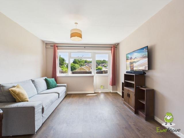 2 Bedroom