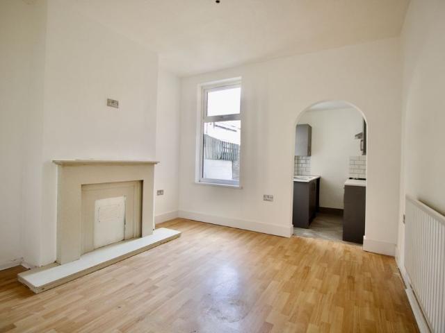 2 Bedroom