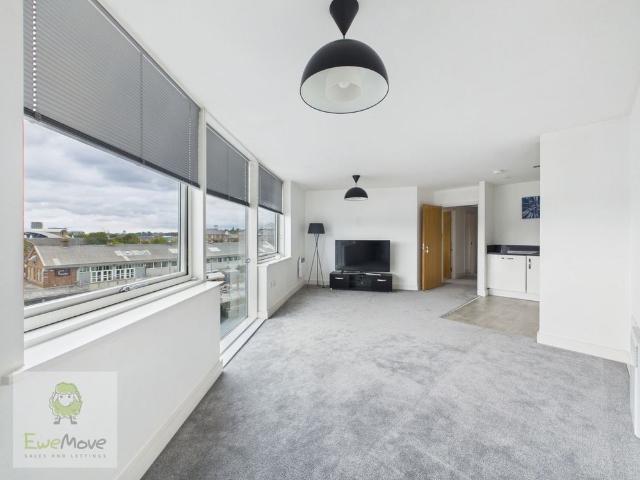 2 Bedroom