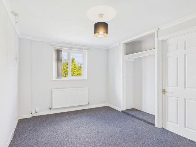 2 Bedroom